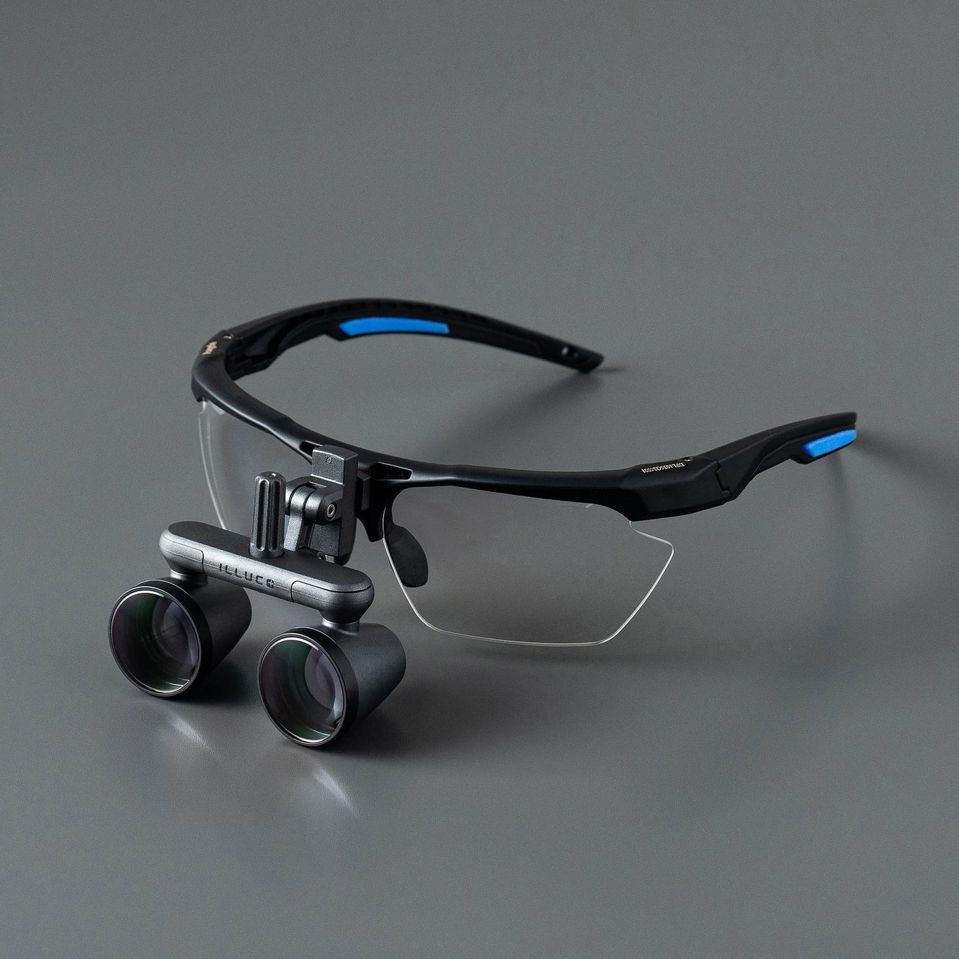 ILLUCO Flip-Up Loupes